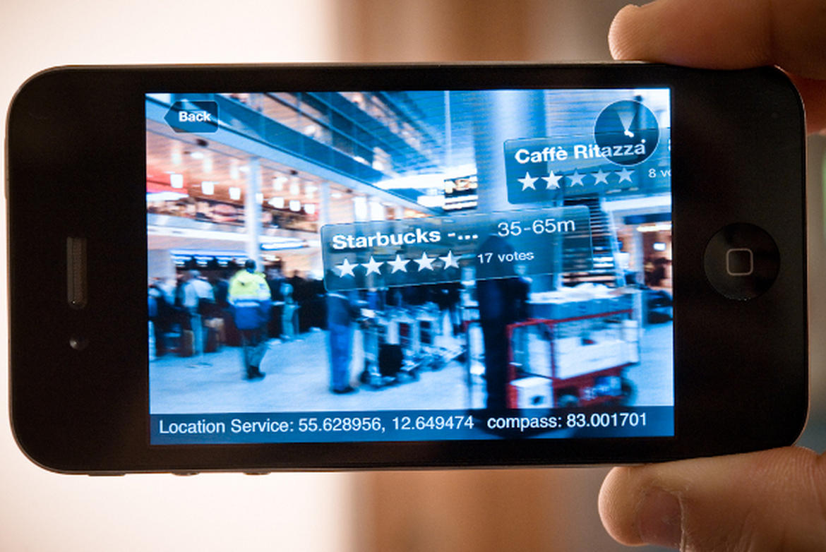 Augmented reality and data visualization (in aviation) – Innaxis.aero